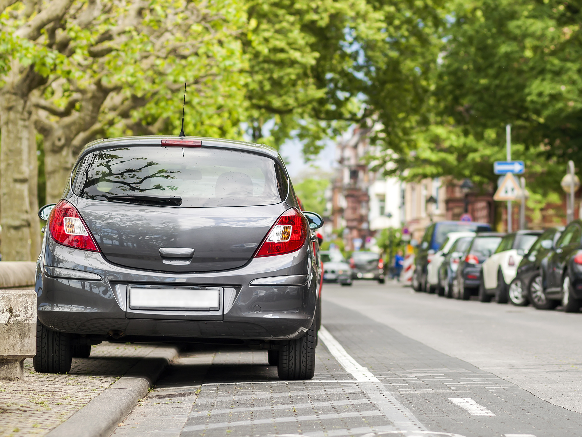 Scotland Introduces New Pavement Parking Laws and Fines